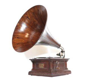 Phonographs, Gramophones & Talking Machines - TechnoGallerie