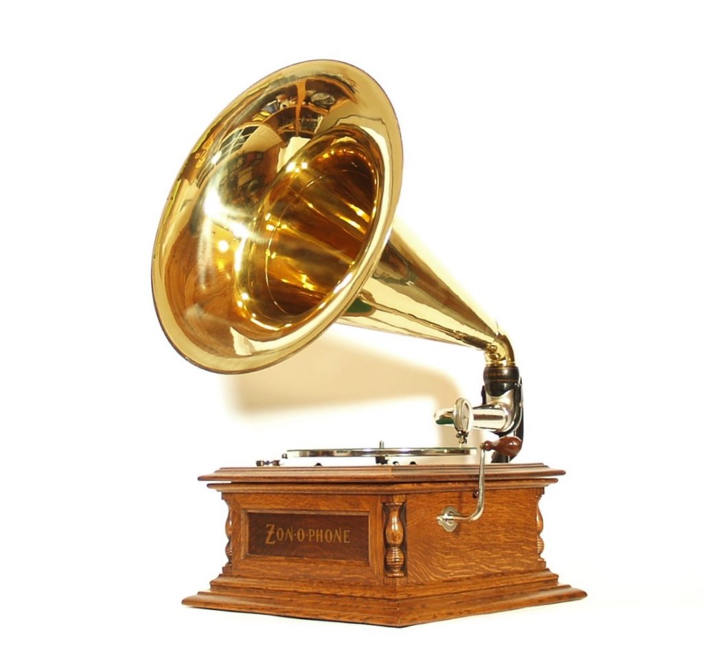 1905 Zonophone Grand Opera Phonograph - TechnoGallerie
