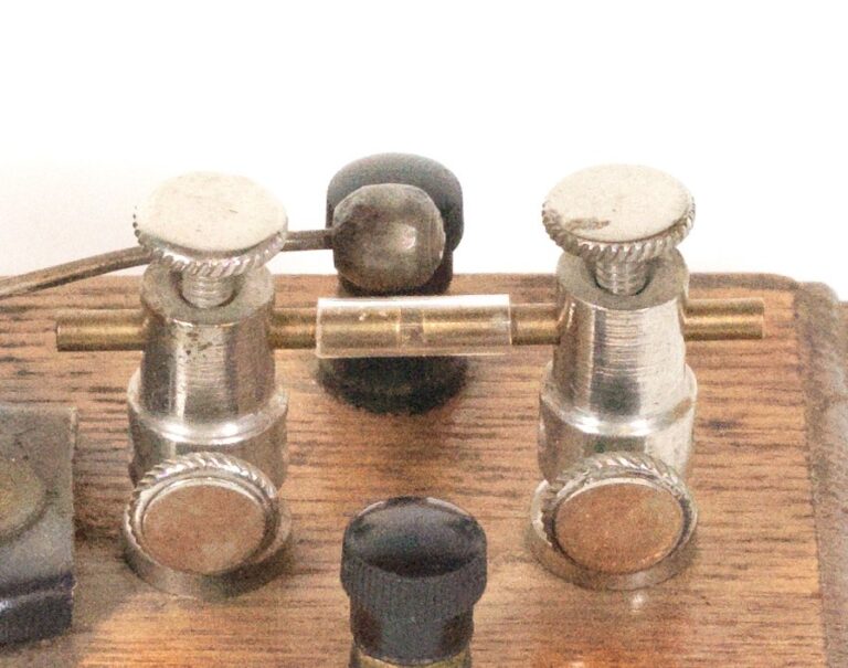 1910 Electro Importing Co. Telimco Coherer Detector - TechnoGallerie