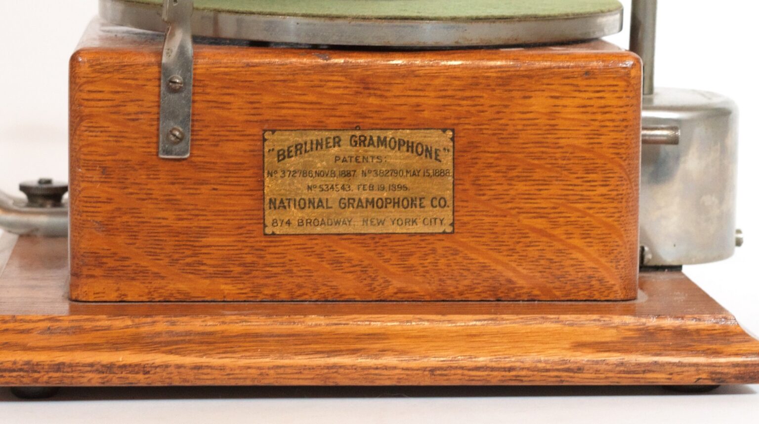 Original 1890's Berliner Trademark Gramophone w/Original Berliner ...