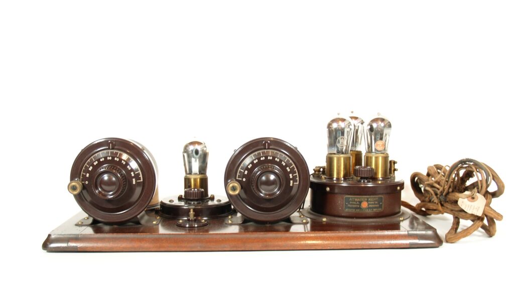 1924 Atwater Kent 4660 Model 9 Compact Breadboard Radio * Complete ...