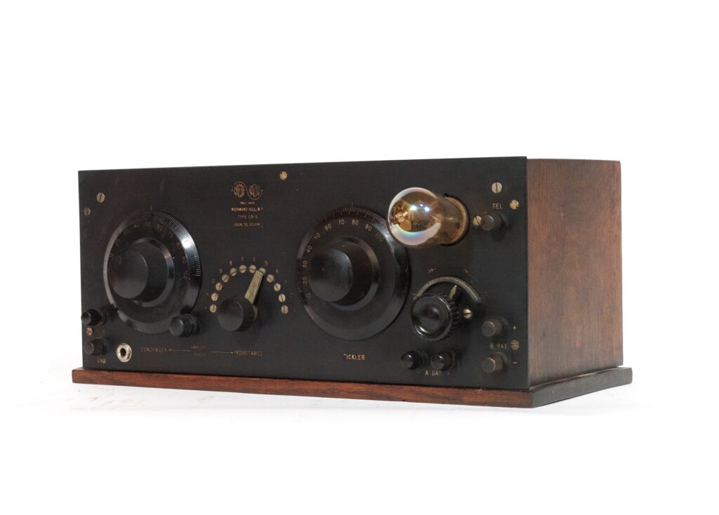 Early Radios & Loudspeakers - TechnoGallerie