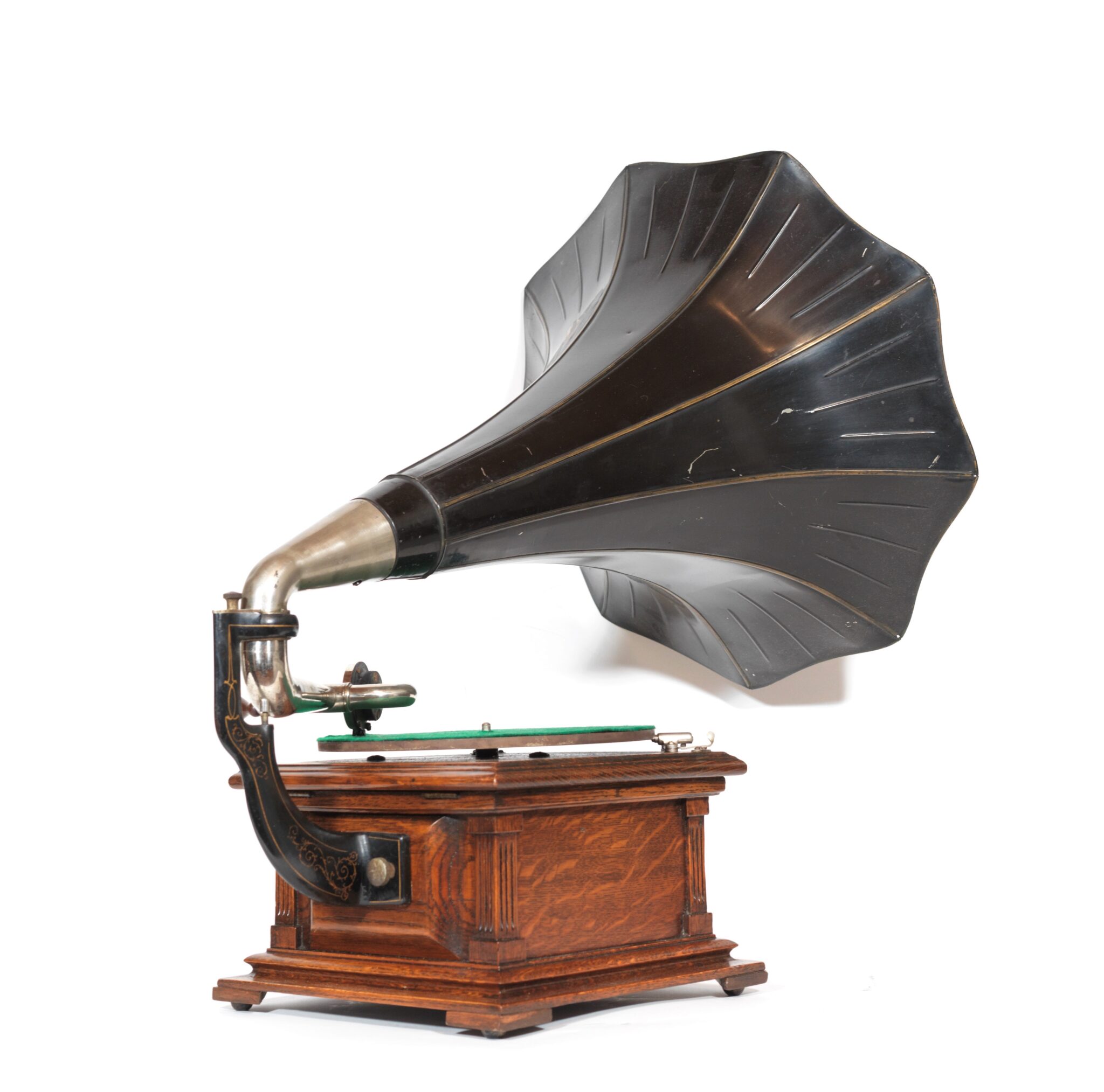 1907 Victor II Phonograph With Fancy "Humpback" Case, Pedestal Feet ...
