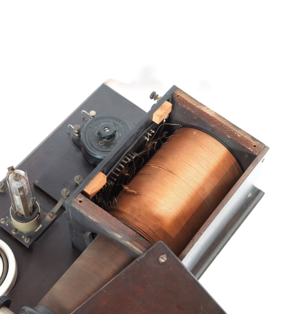 1919 Signal Audiotron Receiving Set * Primitive Breadboard Radio ...