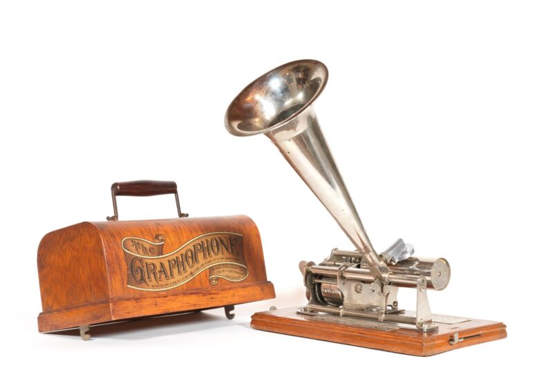 Phonographs, Gramophones & Talking Machines - TechnoGallerie